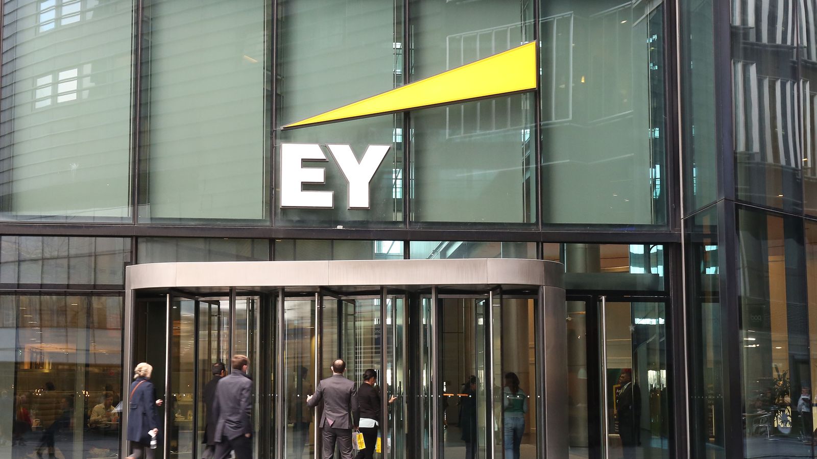EY Internship Opportunity 2025 - Placement Drive